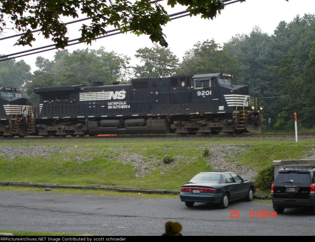 NS 9201 leads EB